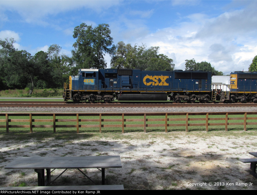 CSX 4576
